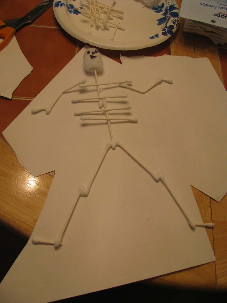 Halloween Craft – Skeletons