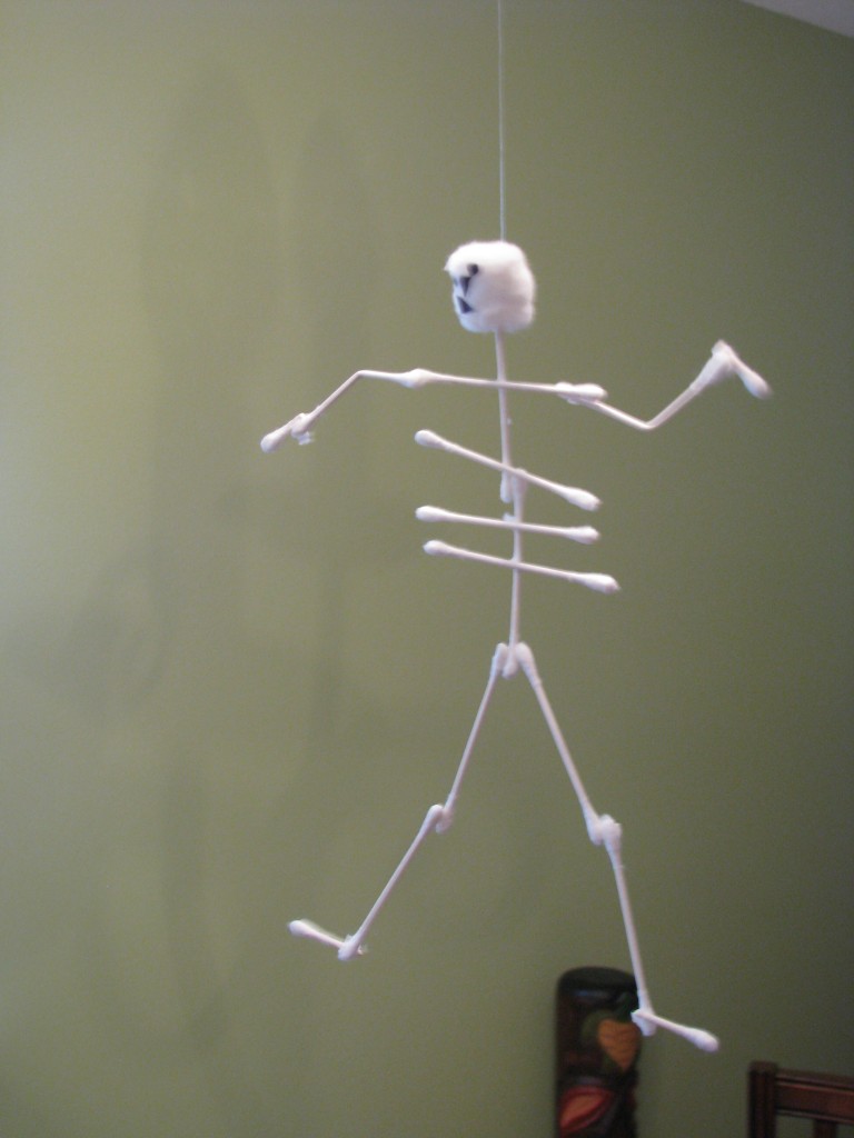 Halloween Craft – Skeletons